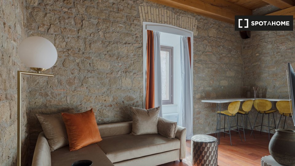 Apartment with 1 bedroom for rent in Centro, Rome (ref: 595654) | Spotahome